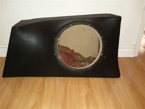 How To Build A Fiberglass Sub Box 11 Steps With Pictures