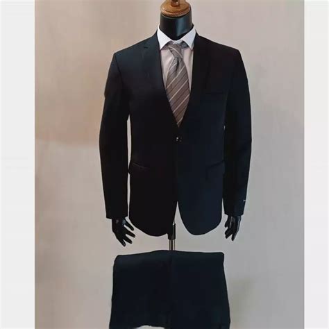 خرید و قیمت کت شلوار مردانه در رنگ ها و سایز های متنوع از غرفه بن سادات