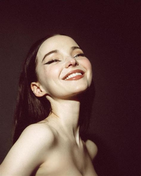 Dove Cameron On Insta Dovecameron Dove Cameron Photoshoot Dove Cameron Dove Cameron Descendants