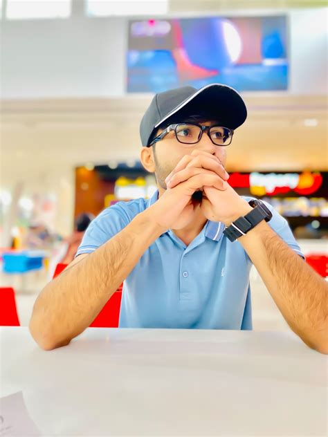 Abdullah Ameer On Linkedin Wearing Unbranded And Cheap Clothes Doesnt