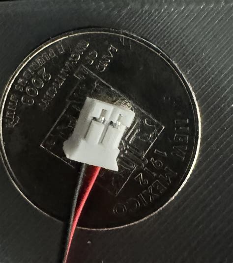 Small Two Pin Connector Name R Connectors