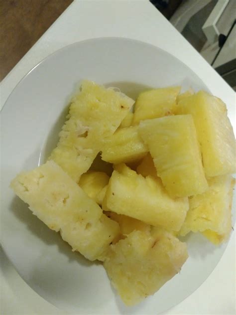 파인애플 자르기