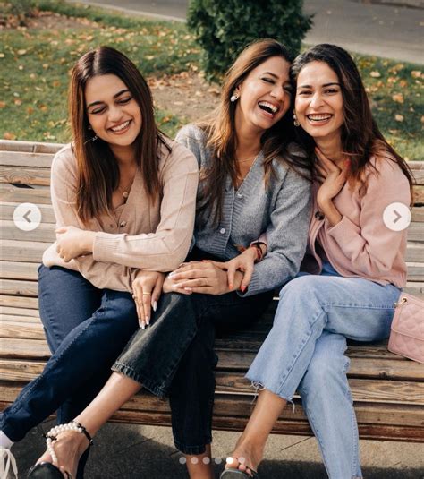 Aneri Vajanis Feet Aneri Vajanis Feet