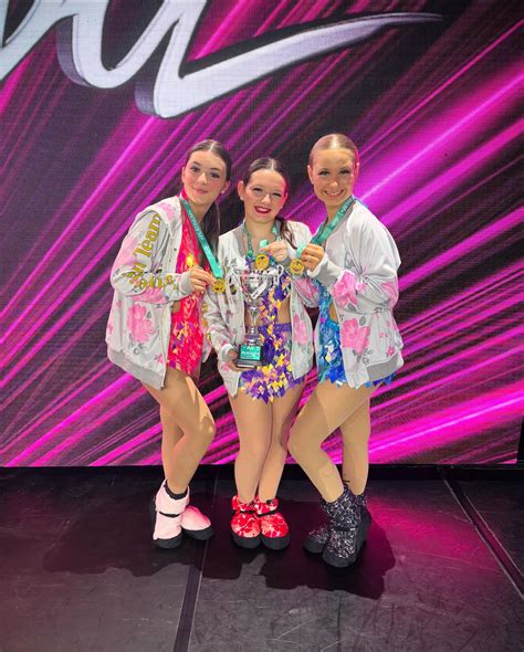 Starz Performing Arts Academy Facebook