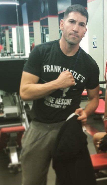 Pin De Kaylee H Em Jon Bernthal Justiceiro O Justiceiro Personagens De Filmes
