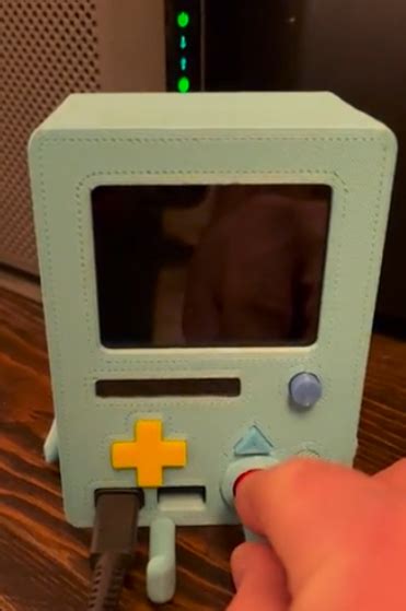 Raspberry Pi Bmo Tv Plays Constant Loop Of Adventure Time Episodes