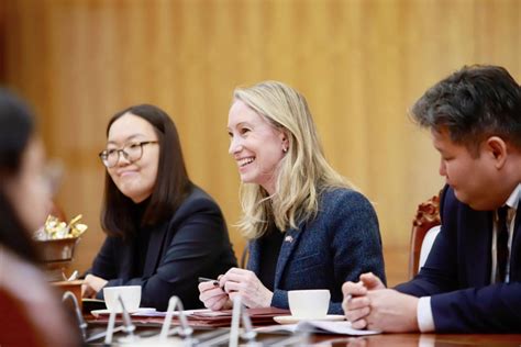 Монгол улсад суугаа онц бөгөөд бүрэн эрхт элчин сайд Фиона Блайтыг хүлээн авч уулзлаа