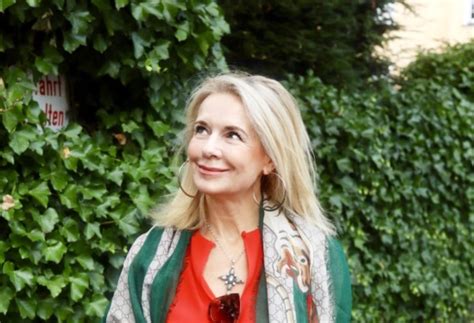 56-летняя немка доказывает, что любая женщина может выглядеть элегантно ...