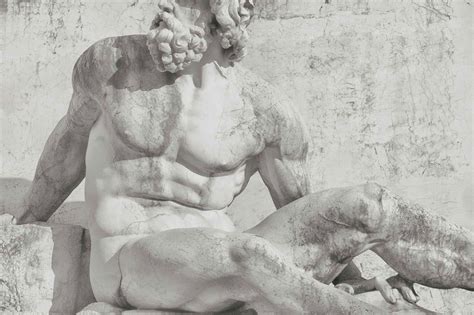 The Real Reason Why Ancient Statues Always Seem To Be Naked Has Finally