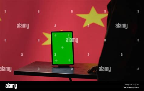 Chinese Engineer Uses Green Screen Tablet To Make Fake Accounts On