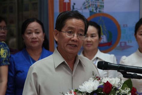 Edu Sport Tv Online ຫໍສະໝຸດ ກາງ ມຊ ສົ່ງ ເສີມ ທັກ ສະການ ນໍາ ໃຊ້ ຂໍ້ ມູນ ຂ່າວສານ ຈາກ ສິ່ງ ພິມ