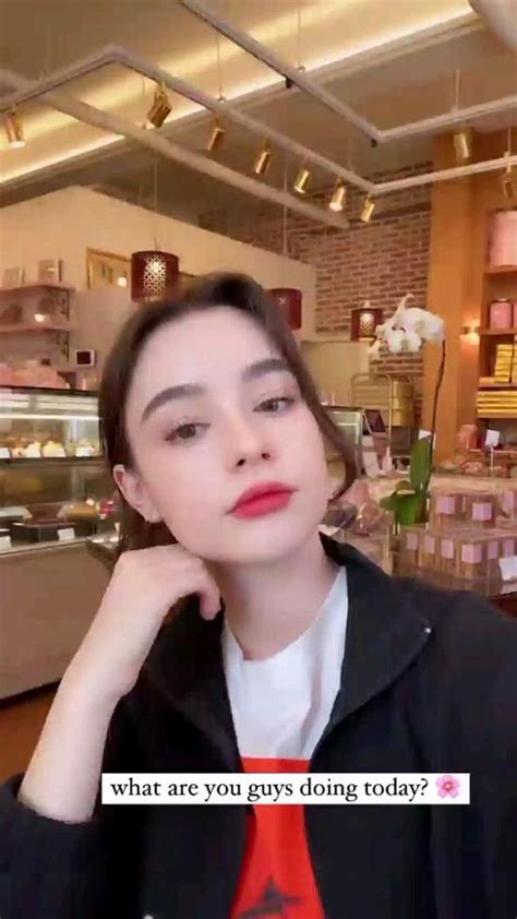 Dasha Instastory Wajah Gadis Wajah