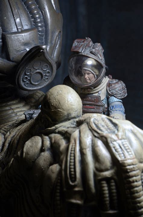 Neca Aliens Series 11 Lambert Xenomorph Aliens Defiance Blue Xenomorph