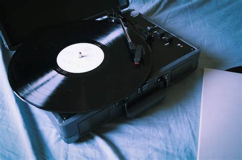 Garso Menas Ir Mokslas Patefonai Ir Vinilai Gmu Lt