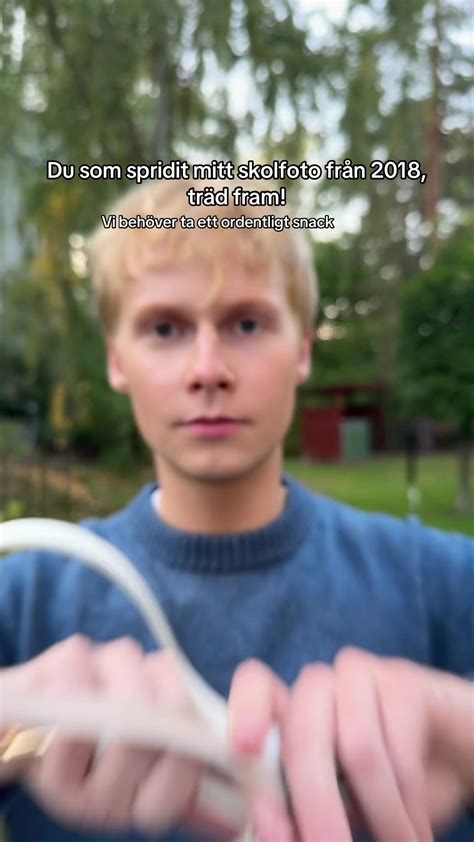 Simon Abramsson Skolfoto Debatt Tiktok