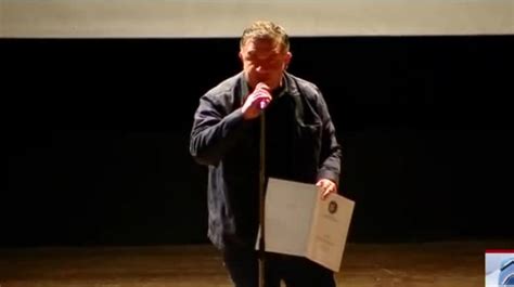 რუსთავი 2 ის წამყვანს პაატა გულიაშვილს კოტე მარჯანიშვილის სახელობის პრემია გადაეცა Rustavi2