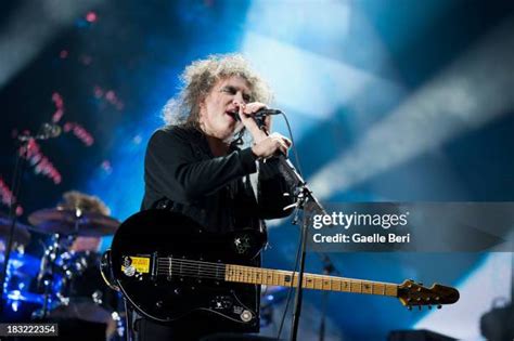 Robert J Smith Photos And Premium High Res Pictures Getty Images