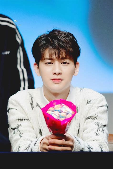 Pin On Sexy Korean Men