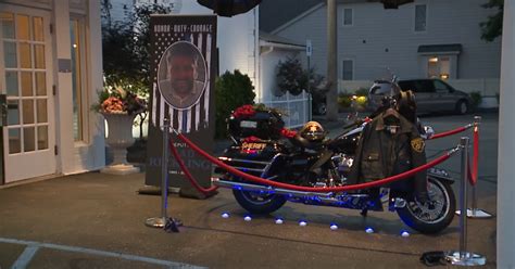 Fallen Oakland County Deputy Brad Recklings Motorcycle On Display In Rochester