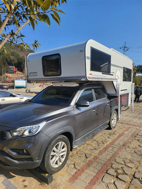 인캠프모터스카라반캠핑카 Band