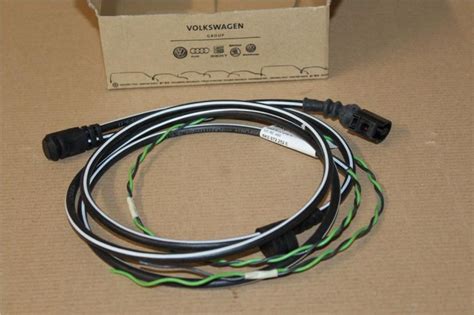Front Right Wiring Harness Speed Sensor Audi A4 13-15 8K0972252E New Genuine | Deutsche Parts