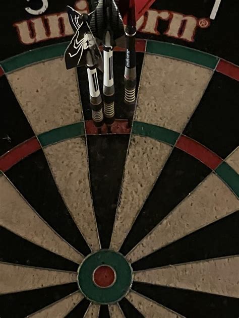 dart throws today r darts