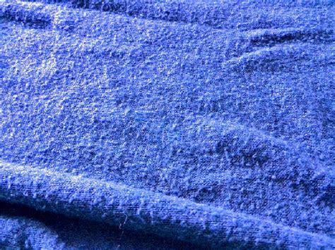 Say Goodbye To Fabric Pilling How To Remove Lint From Clothes Successfully