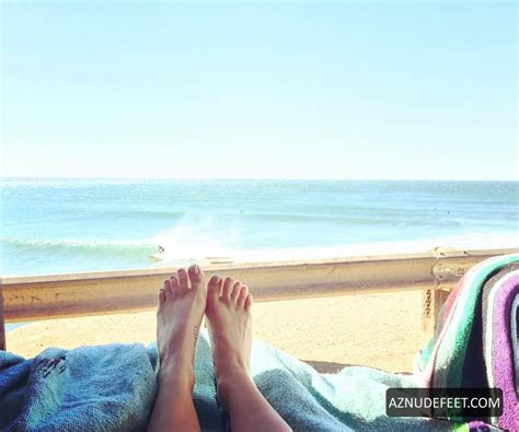 Cherilyn Wilson Feet Aznudefeet