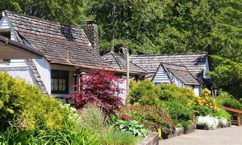 1 2 Or 3 Night Stay For Two In A Hot Tub Cottage At Robin Hood