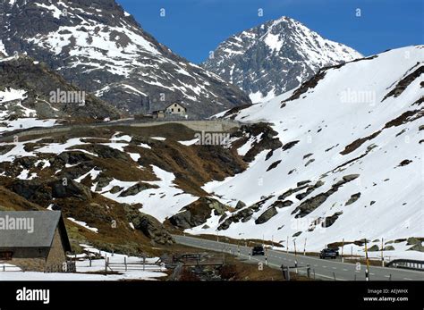 Ascent To The Julier Pass Julier Hospiz Graubuenden Grisons
