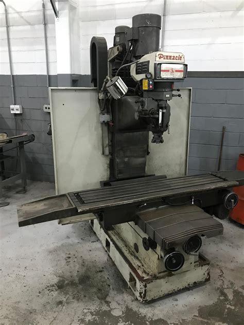 Fresadora Universal Pinnacle Modelo Pk B3k Convencional 1020 X 510 X