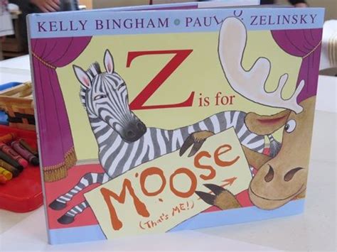 Building Block Drawing Game In Preschool Preschool Books Preschool