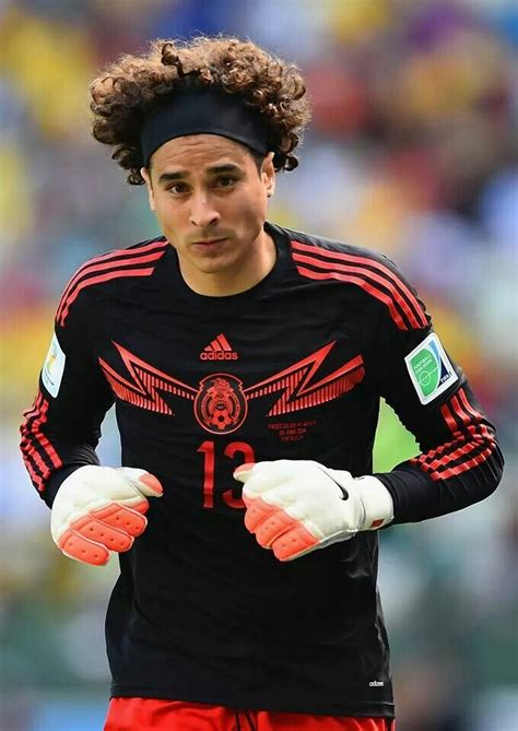 Mexico Keeper Guillermo Ochoa Arquero De Futbol Portero De Futbol