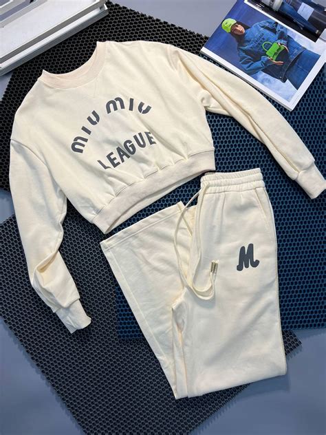 Купить спортивный костюм Miu Miu Bms 101728 в Москве Интернет магазин брендовых товаров