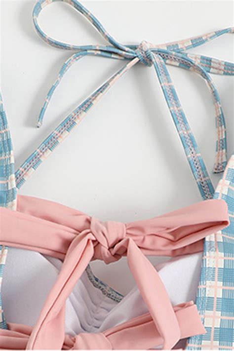 Zapaka Women Blue Swimsuit Sweetheart One Piece High Waist Swimwear