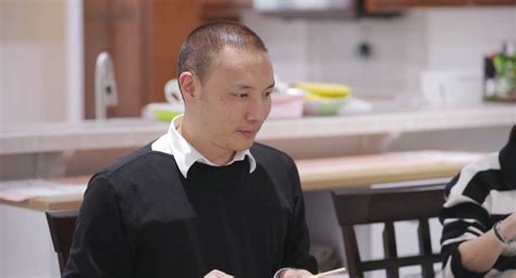 ‘돌싱글즈4 제롬 ♥베니타 부모님과 어색한 첫 만남 “아버님 눈빛 매서워”