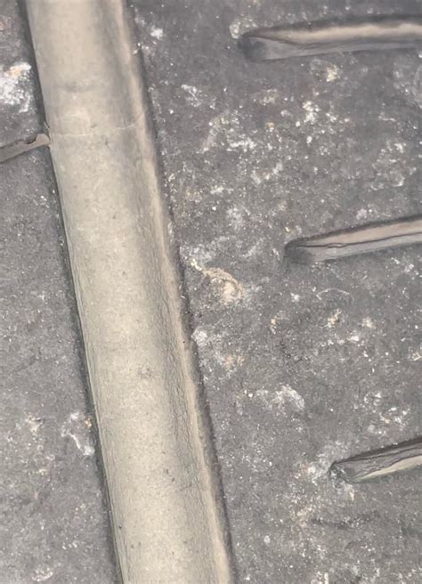 Tire Rack Sold Me 3 5 Year Old Performance Tires With Small Signs Of