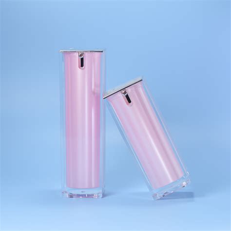 ชุดเซ็ตบรรจุภัณฑ์ ขวดปั้ม ขวดเซรั่ม ขวดครีม โทนสีเขียว ดีเบลจำหน่าย