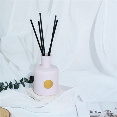 New Design Reed Diffuser Home Fragrance Wooden Lid Luxury Reed Diffuser Perfume Reed Diffuser