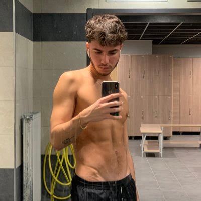 Fabrizio Santamaria On Twitter Pecoland No Che Imbarazzo Allentarmi Con Tutti Gli Occhi