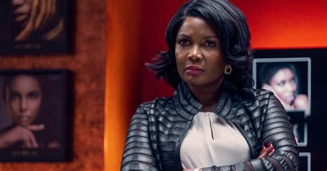 Riches Star Sarah Niles Explains Why She Wasnt Sure About Her Role As Claudia Exclusive