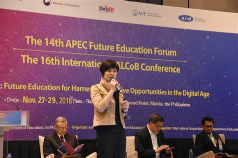 Samsung Smart School Greets The World At The 2018 Apec Future Education Forum Samsung Global