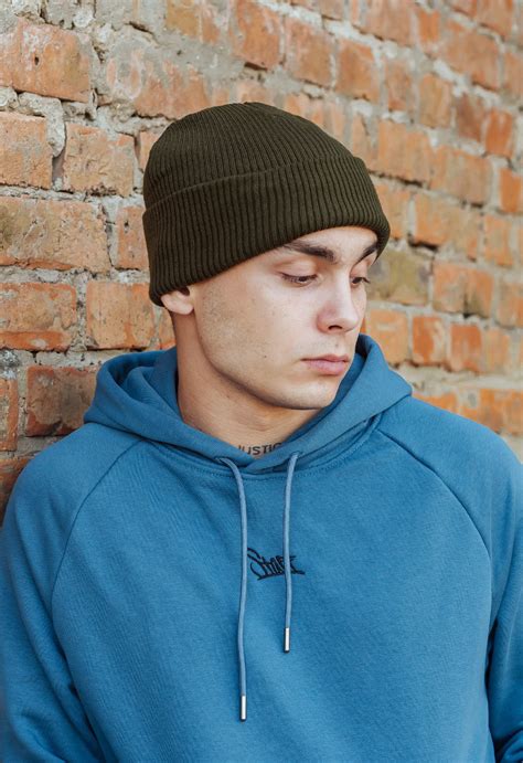 Шапка біні чоловіча Staff біні Khaki хакі з відворотом недорога тепла однотонна ціна