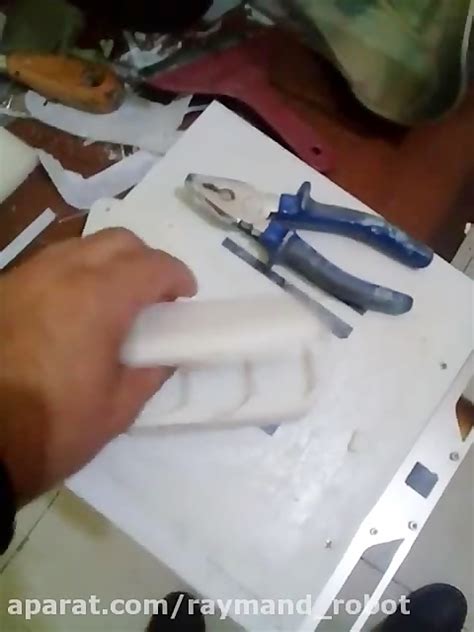 پیرینت سه بعدی جعبه با لولا