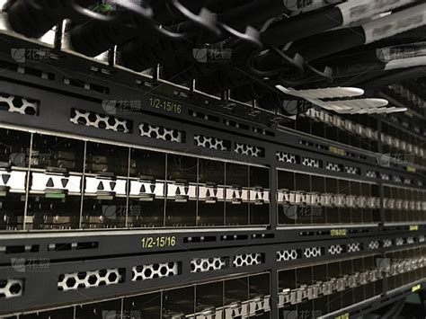 数据中心交换机堆叠与10gigabit Dac电缆
