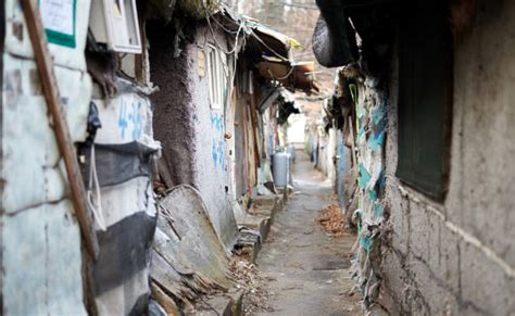 2800 Distrik Gangnam Foto Foto Stok Potret And Gambar Bebas Royalti