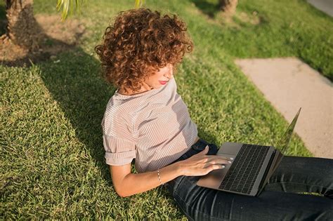 Top Tips For Extending The Battery Life Of Your Laptop Itechfixes