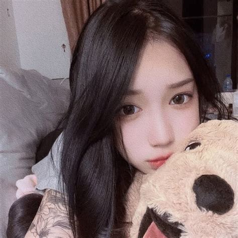 小恩𝐧𝐧 Nn Ouonn • Threads Say More