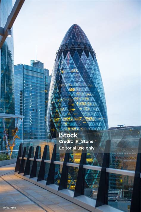 거 킨 빌딩 시티 오브 런던 지붕 사무실 건물에서 볼 런던 영국 0명에 대한 스톡 사진 및 기타 이미지 0명 건물 외관 건물 정면 Istock