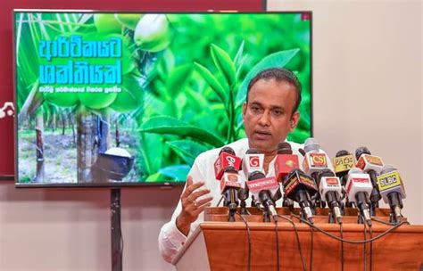 අලුත් පොල් ත්‍රිකෝණයක් Lnw Sinhala